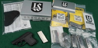 L.W. Seecamp Southwick MA LWS32 LWS 32 Black 32acp w/ Ten Mags ...