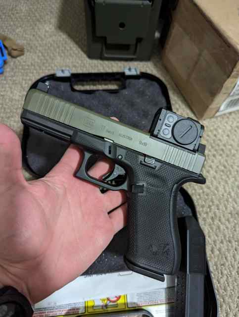 Custom BNIB Glock 17 MOS – dallas – Pistols | Gun Trader AZ