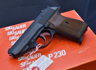 EARLY SIG SAUER P230 .32ACP SEMI-AUTO PISTOL ANIB 1984MFG NO RESERVE ...