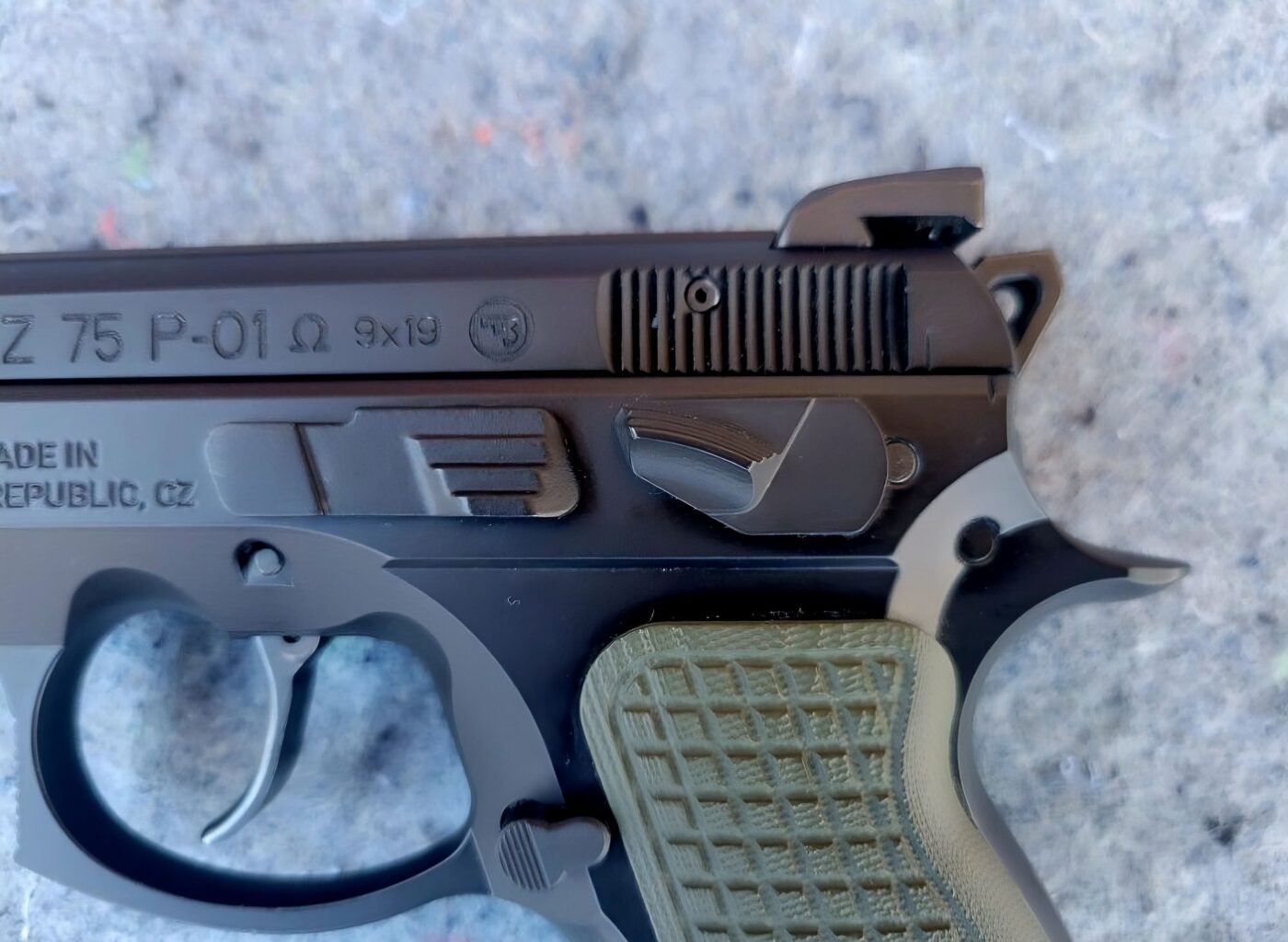 CZ 75 P-01 Omega 9mm – OD Green Grips – Tempe – Semi Auto Pistols | Gun ...