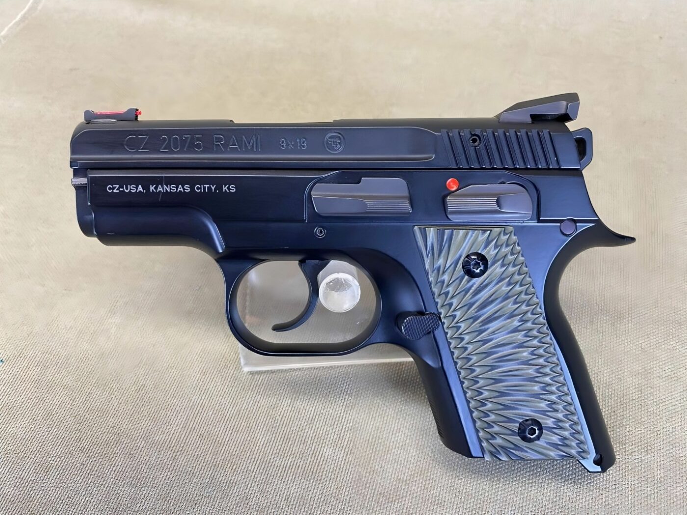 CZ 2075 Rami Pistol 9mm 14+1 3″ 2 Mags and IWB Holster G10 Grips ...