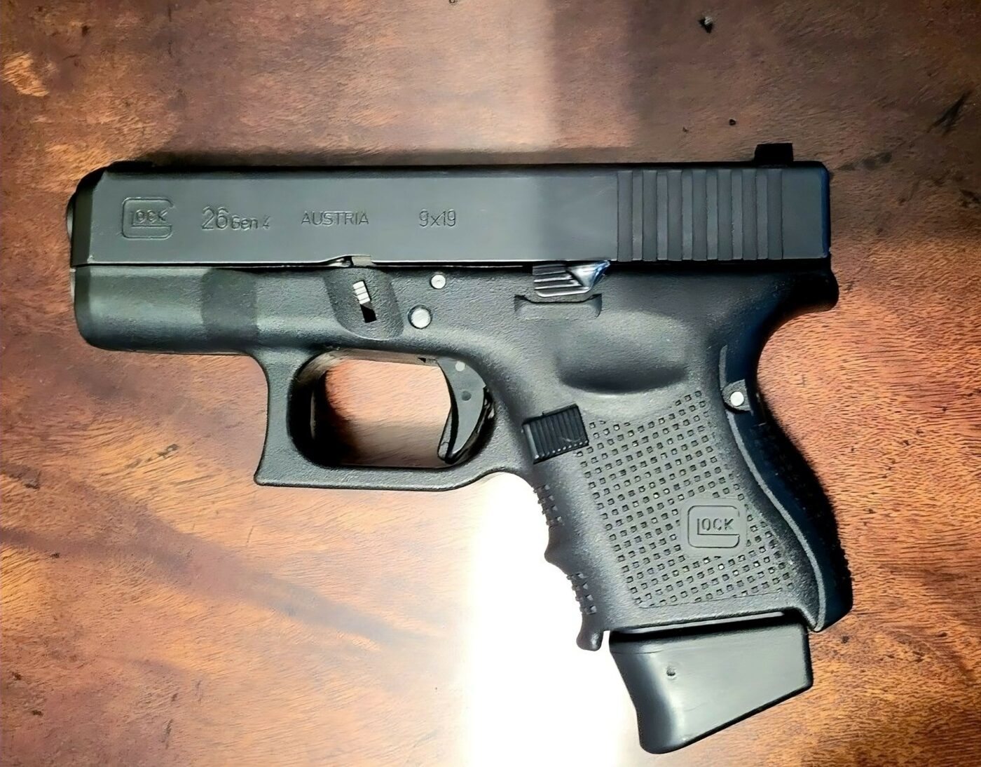 Glock G26 Gen 4, night sights, 6 mags, upgraded internals – Phoenix ...